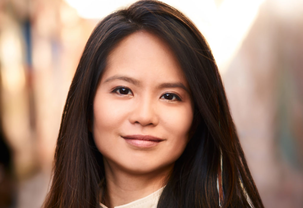 Insights from Content Marketing in Tech with Jennifer Lowe - Braavo